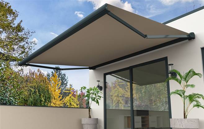 Store banne coffre intégral aluminium motorisé sur-mesure